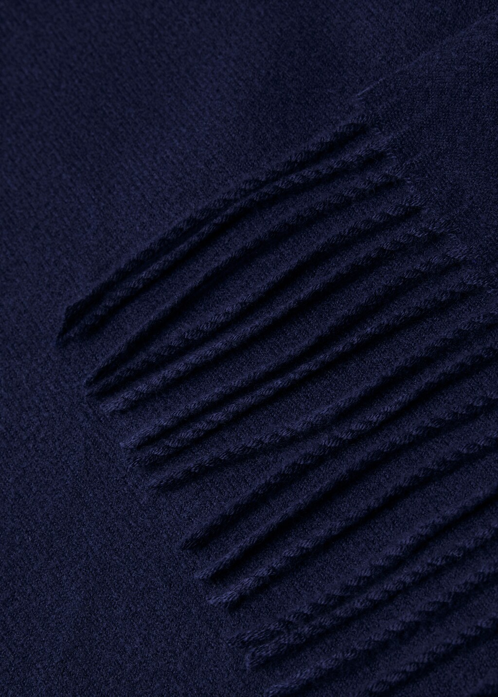 Blanket With Fringe Detail - Mango